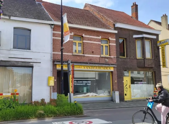 Voormalige muziekhandel ruimt plaats voor appartementsblok in Geel | RTV